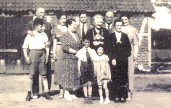 Stern Family’s Escape from Nazi Germany to Alabama Inspires New Musical ...